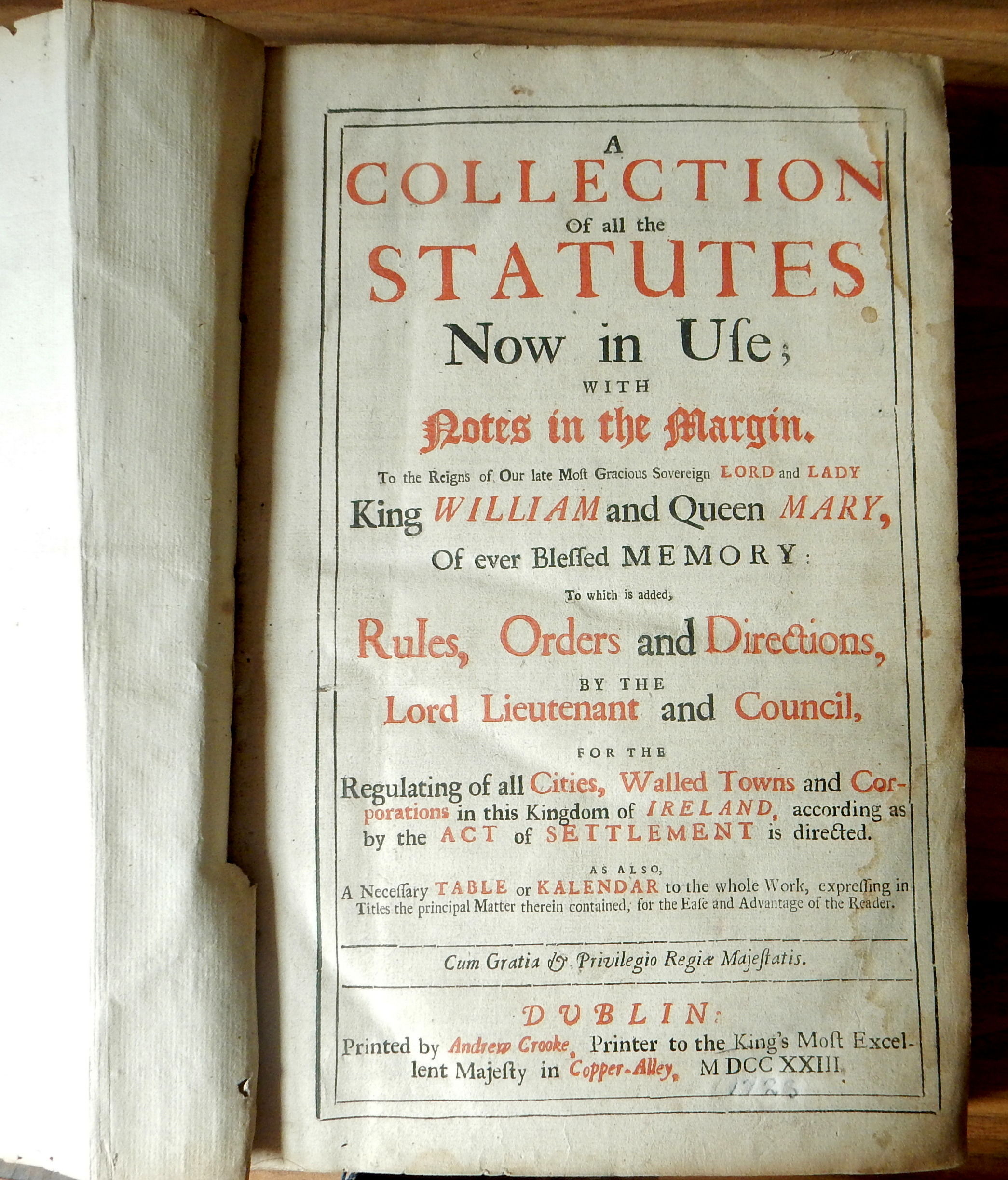 A collection of all the statutes now in use; with notes in the margin ...