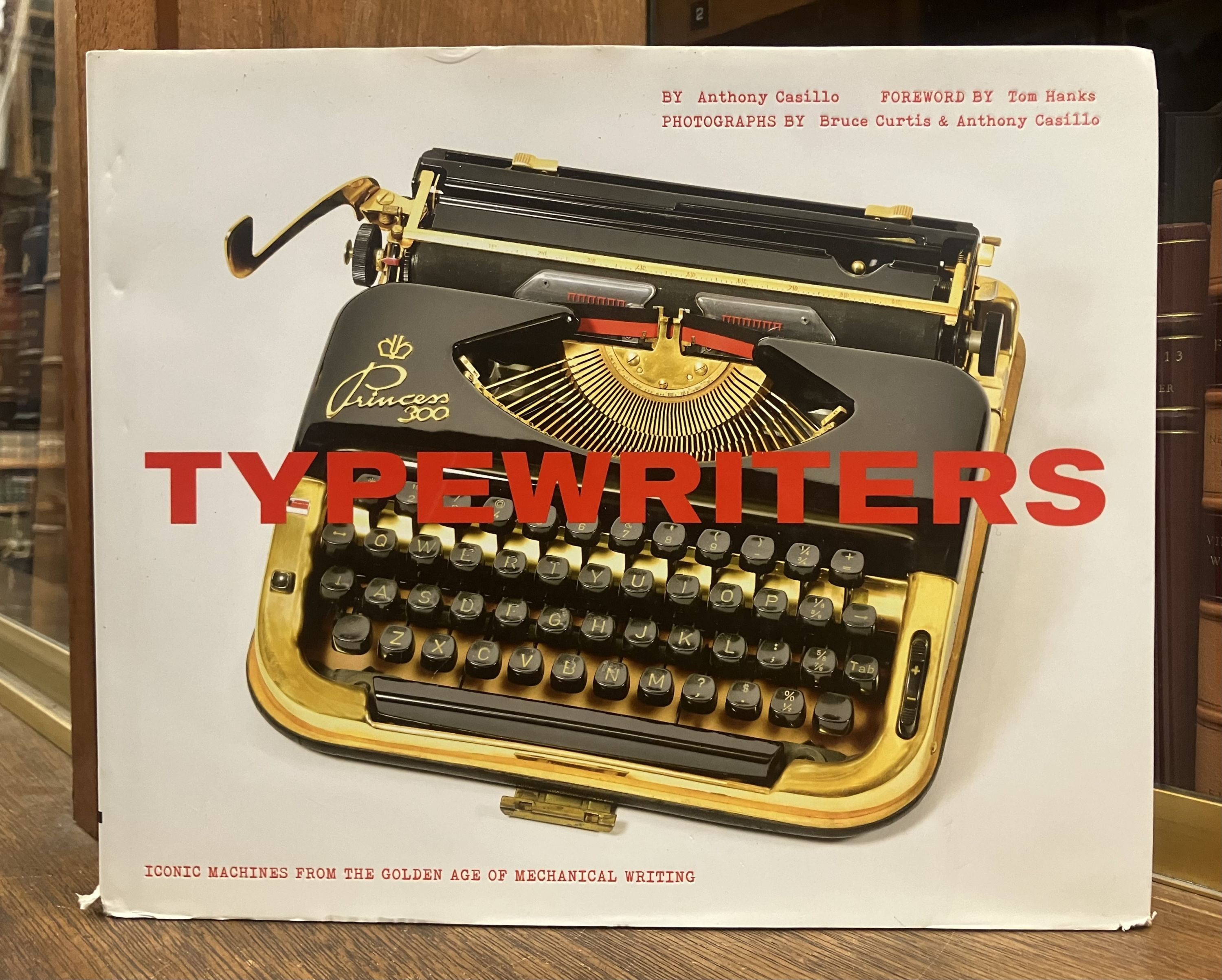 Typewriters: Iconic Machines from the Golden Age of Mechanical Writing ...