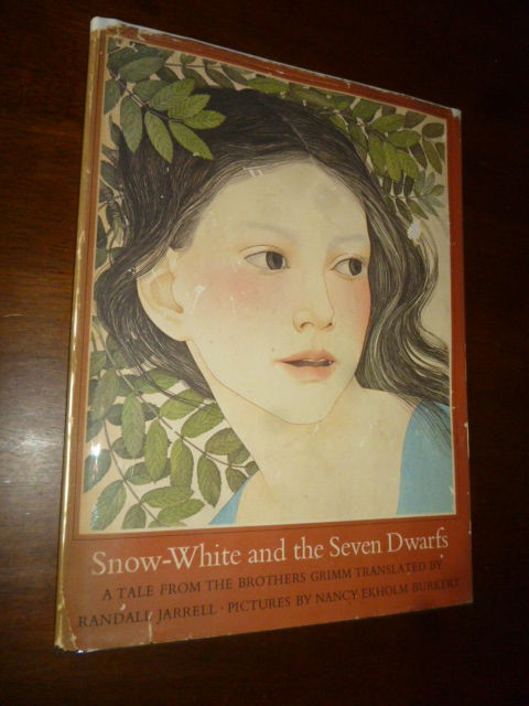 Grimm Fairy Tales Snow White And The Seven Dwarfs