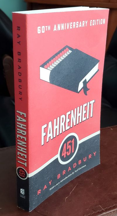 Fahrenheit 451 by Ray Bradbury | Softcover | 2012-01-10 | Simon ...