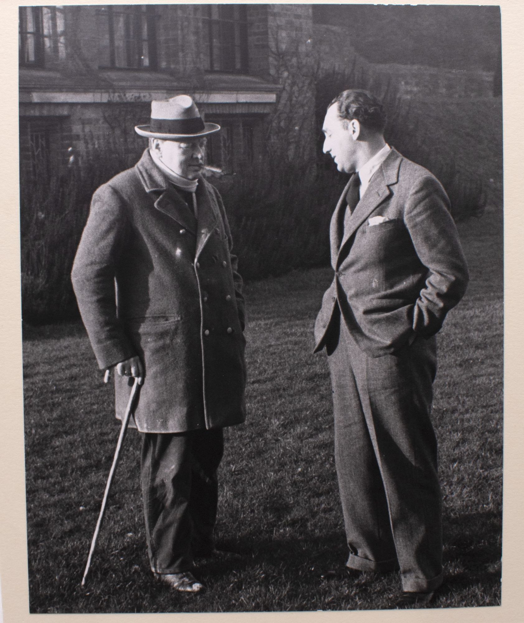 PHOTOGRAPHIC PORTRAIT OF WINSTON CHURCHILL AND STEFAN LORANT, BY KURT ...